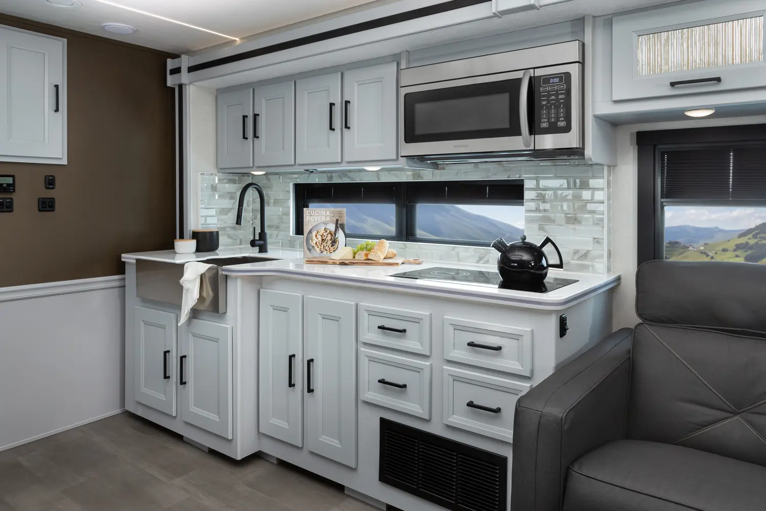 Sportscoach RD Class A Diesel Motorhomes - Coachmen RV