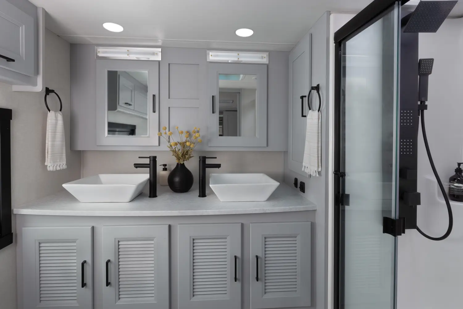 Sportscoach RD Class A Diesel Motorhomes - Coachmen RV