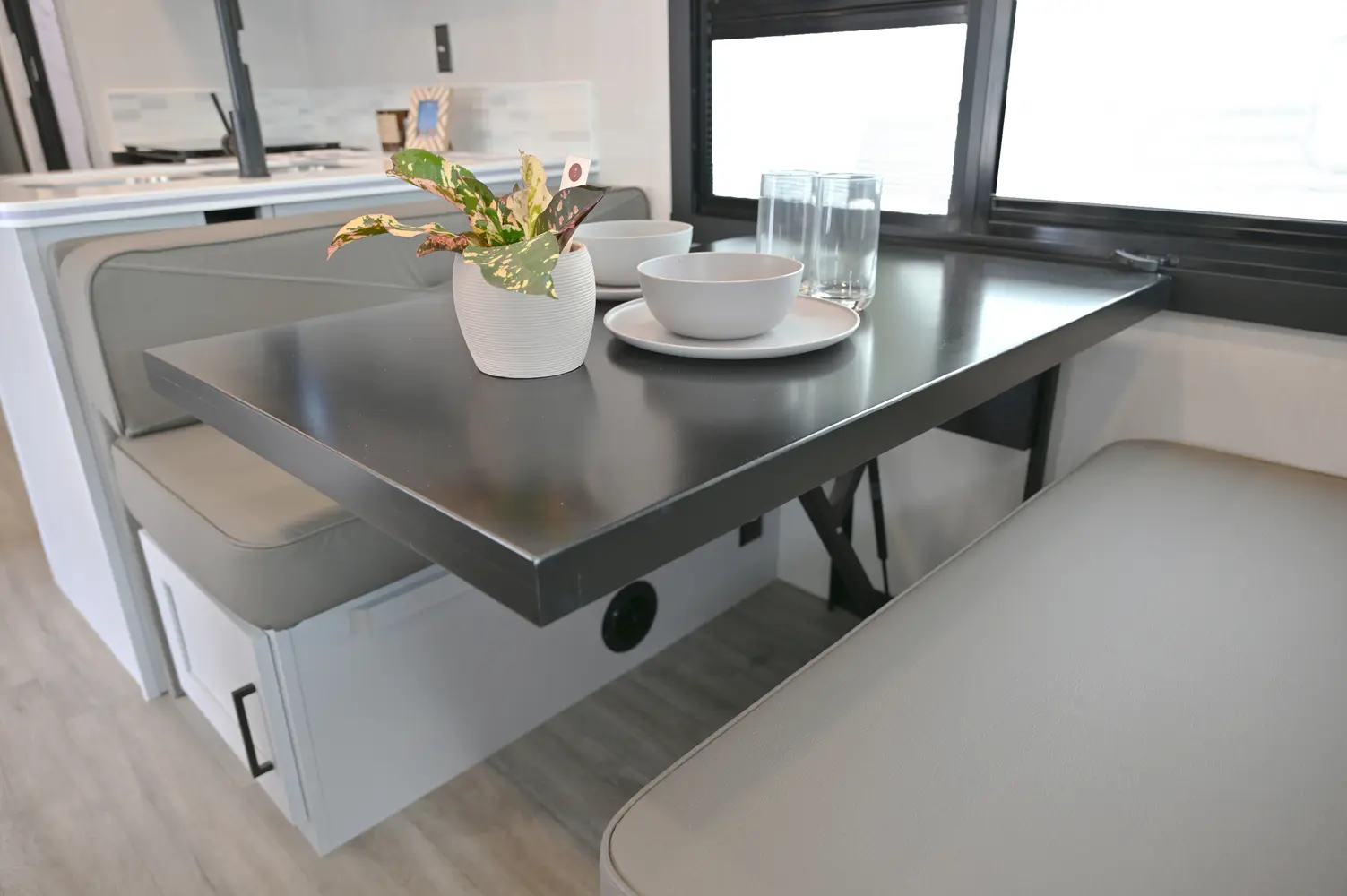 2026 Pursuit 27XPS Floorplan - Coachmen RV