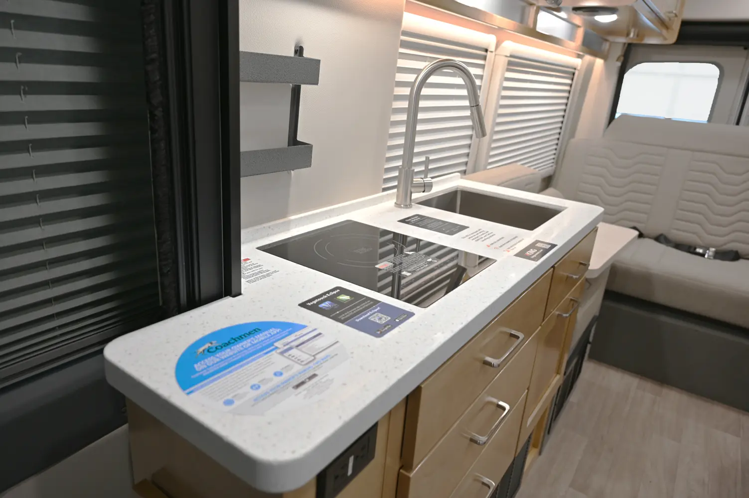 2026 Beyond 22C Floorplan - Coachmen RV