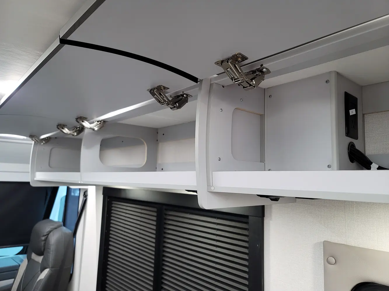 2026 Euro 25EU Floorplan - Coachmen RV