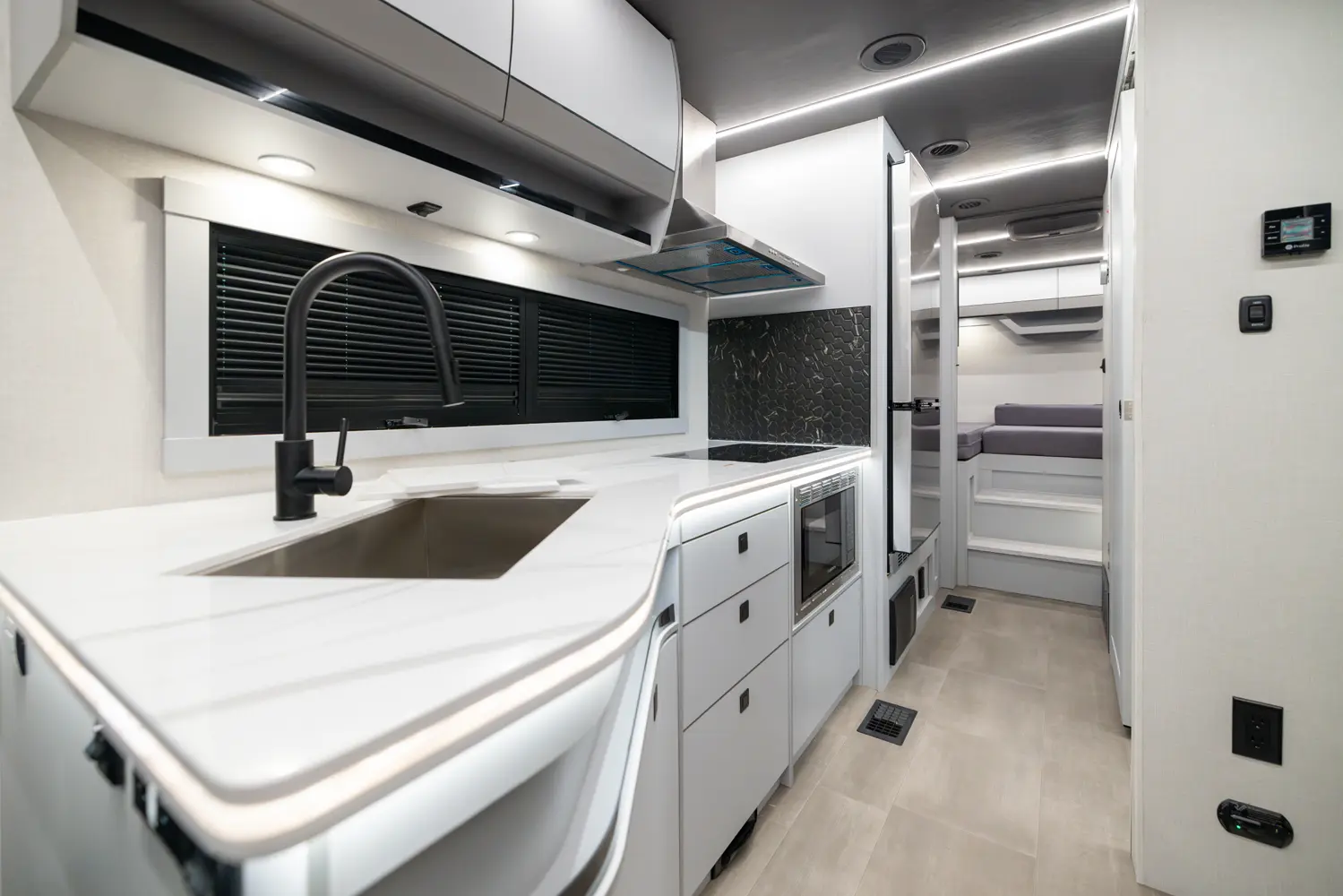 2026 Euro 25TB Floorplan - Coachmen RV
