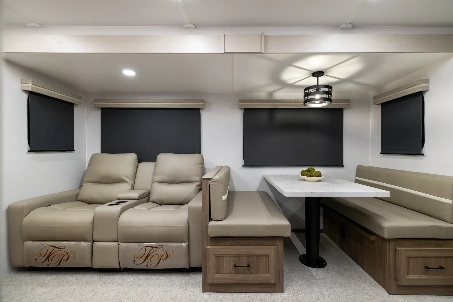 2026 Freedom Express Ultra Lite 259FKDS Floorplan - Coachmen RV