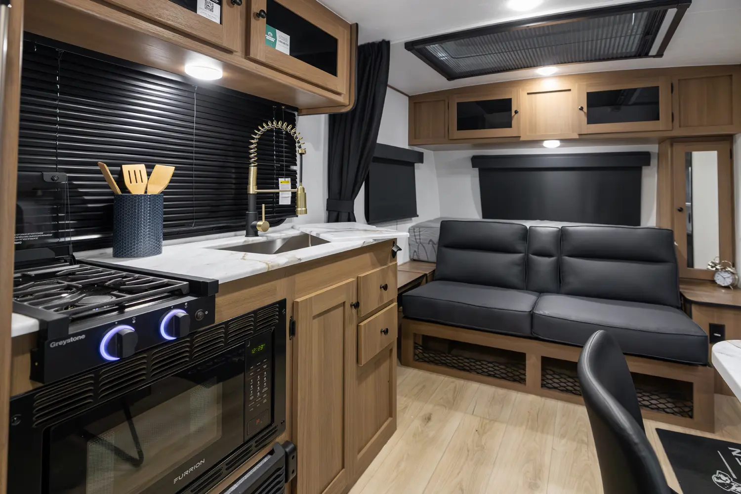 Apex Nano Travel Trailers - Coachmen RV
