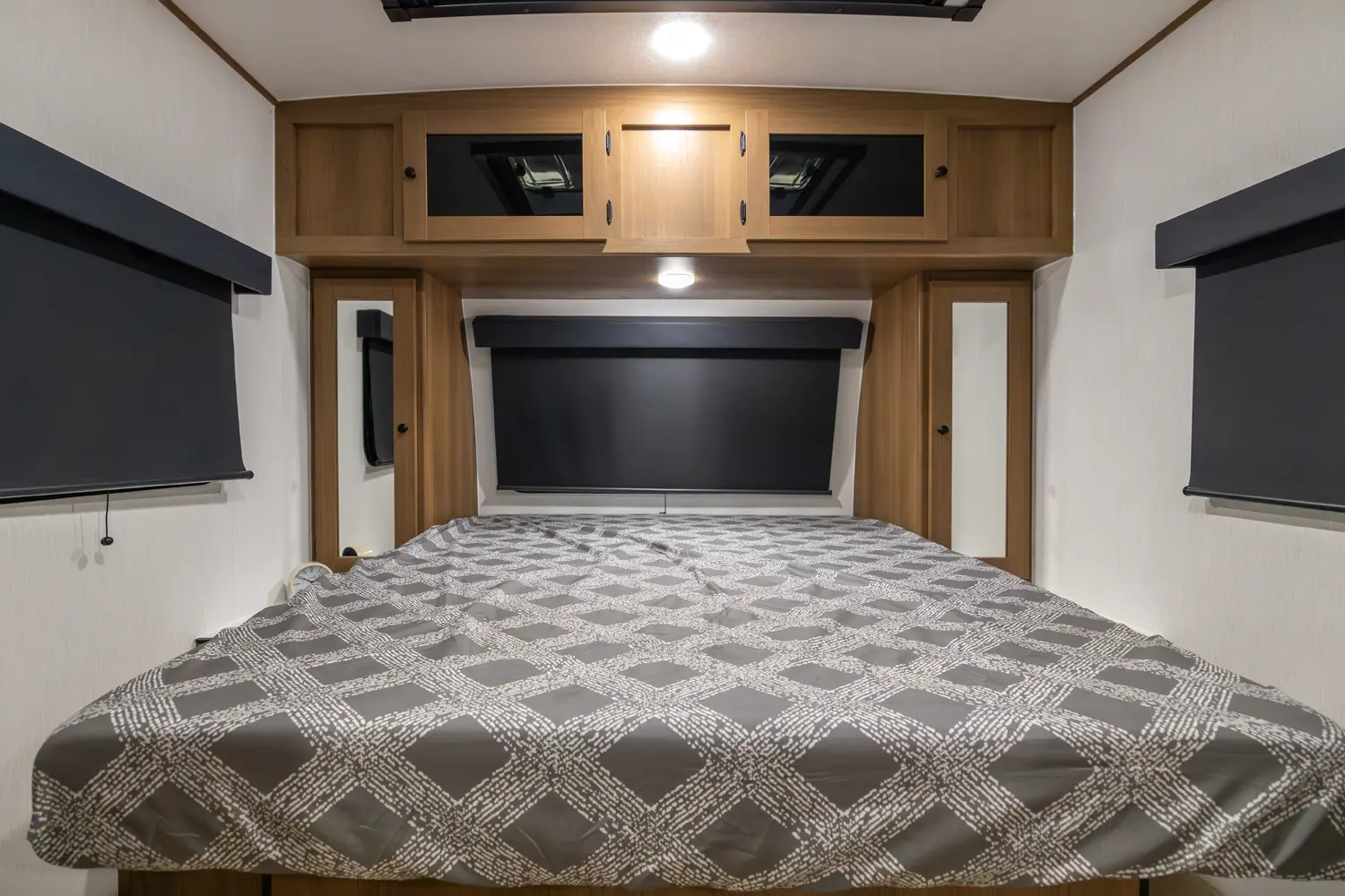 Apex Nano Travel Trailers - Coachmen RV