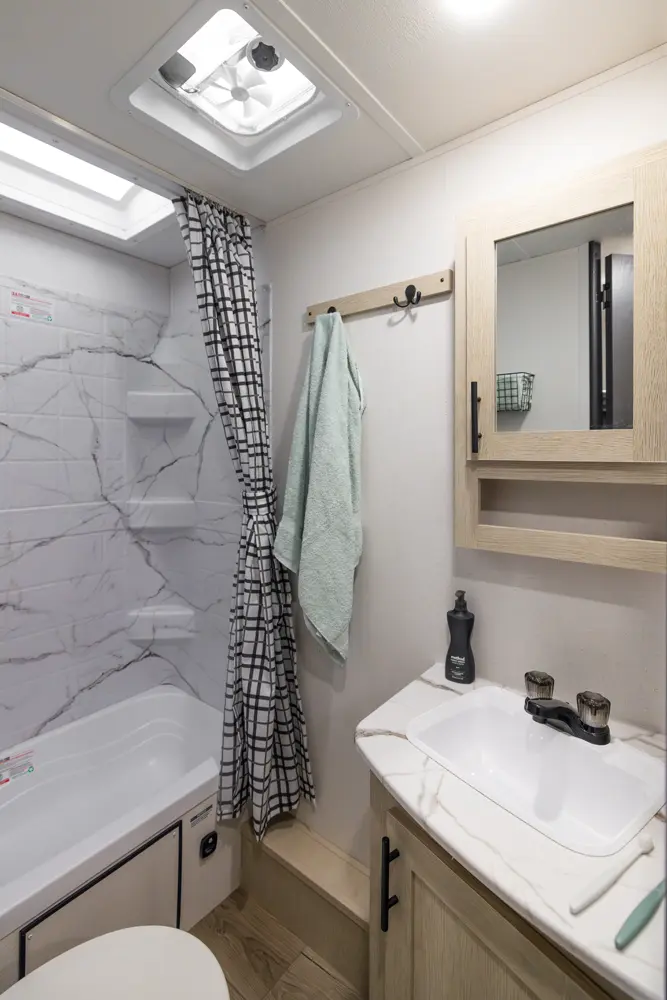 Shasta I-5 Edition & Compact Travel Trailers - Coachmen RV