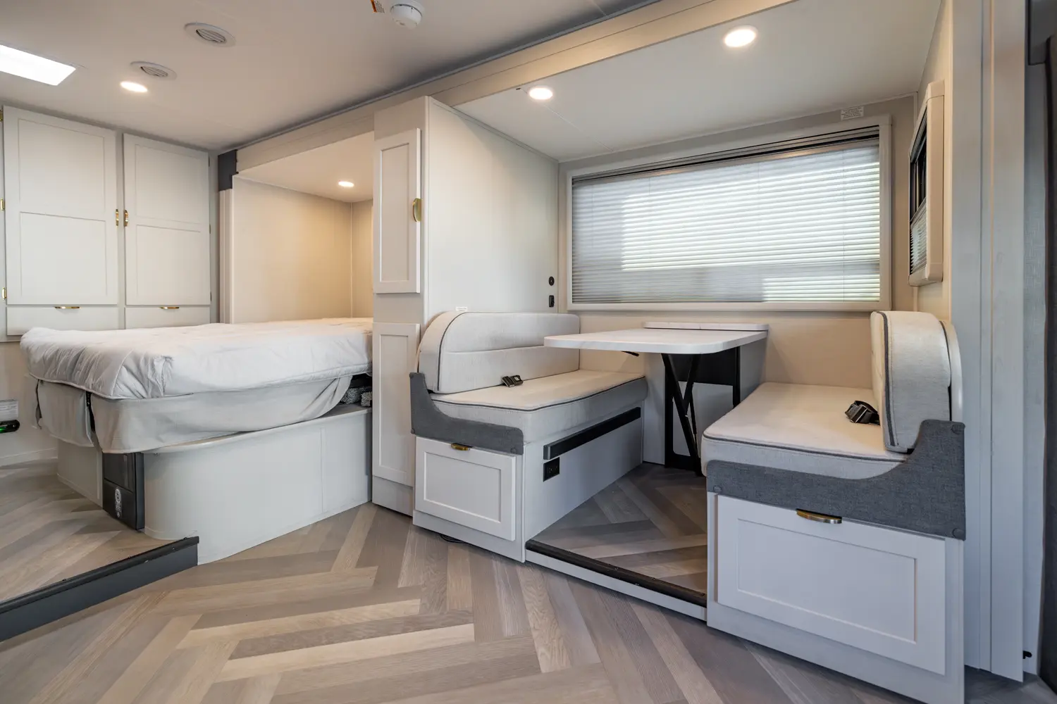 2026 Prism 24FS Floorplan - Coachmen RV